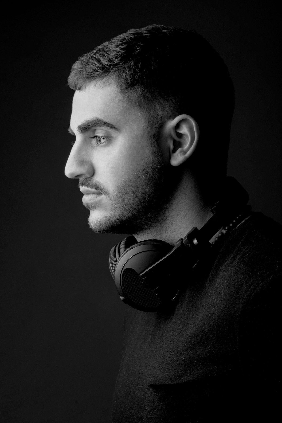 Professional Portrait Photographer for Artistic Headshots in Toronto